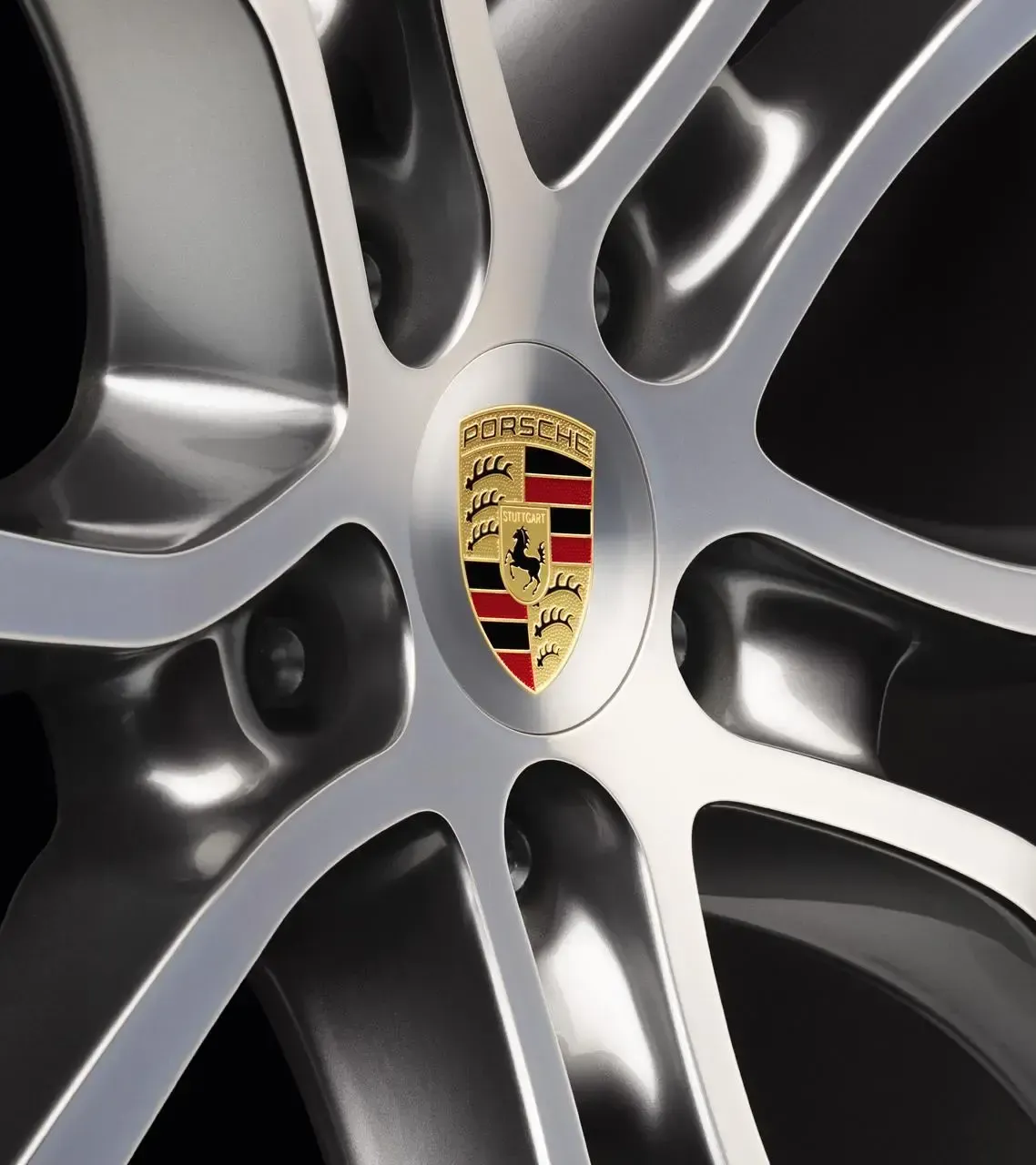 Porsche Wheel Hub Covers with Colored Crest and Aluminum Look Ring (Set ...